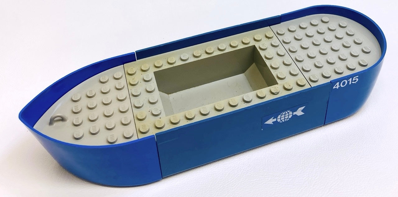 LEGO City / Town Vintage Ship Hull Blue / Light Grey (Old Shade ...