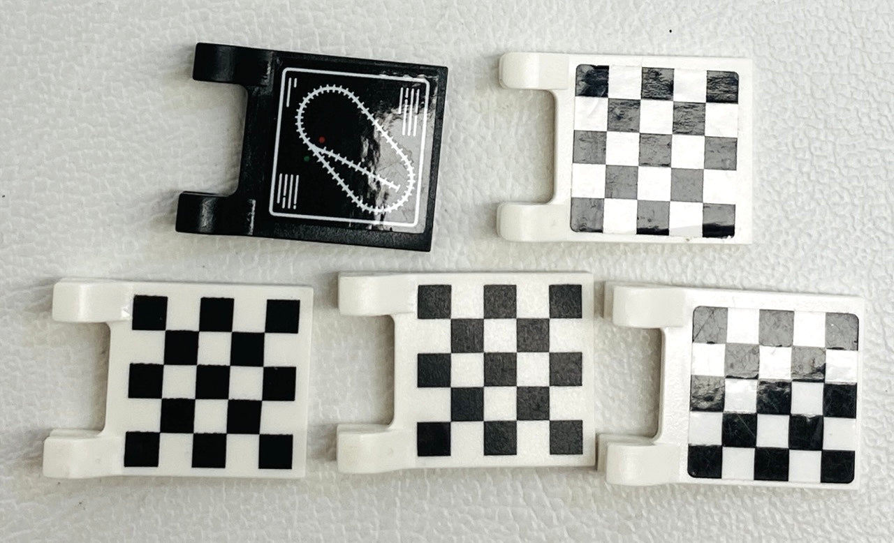 LEGO Flags Fun Pack Racing City Trains – BrickResales