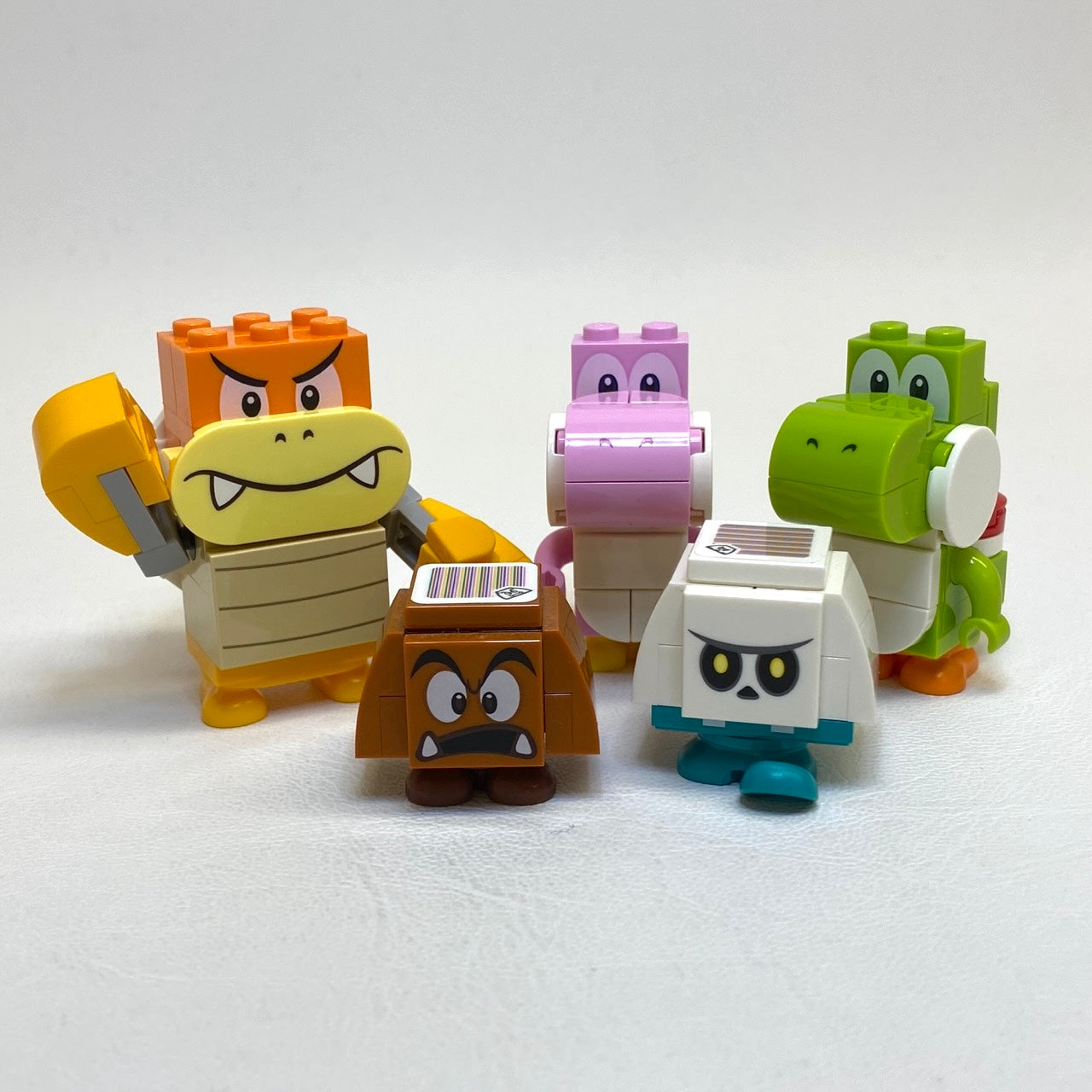 LEGO Minifigure Fun Pack Super Mario Mixed Brick Built Characters ...
