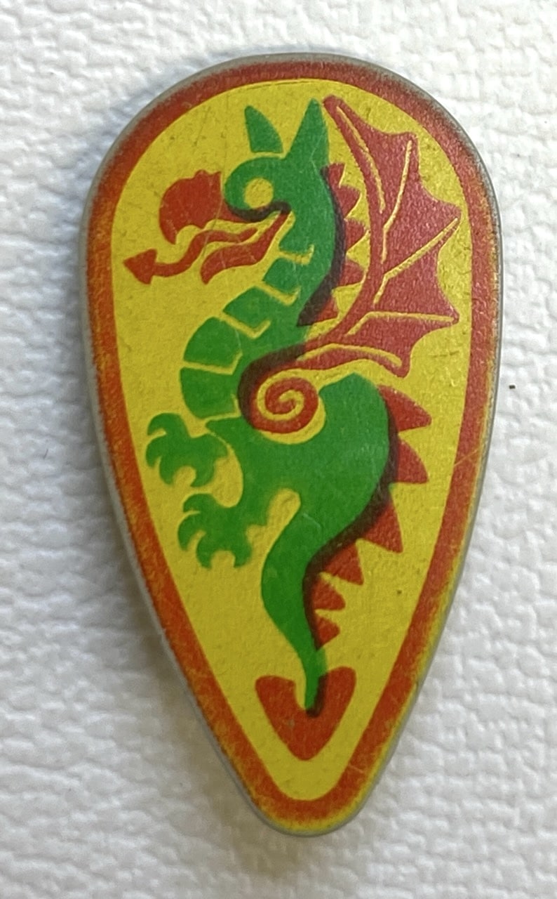 LEGO Castle Vintage Shield Dragon Pattern – BrickResales